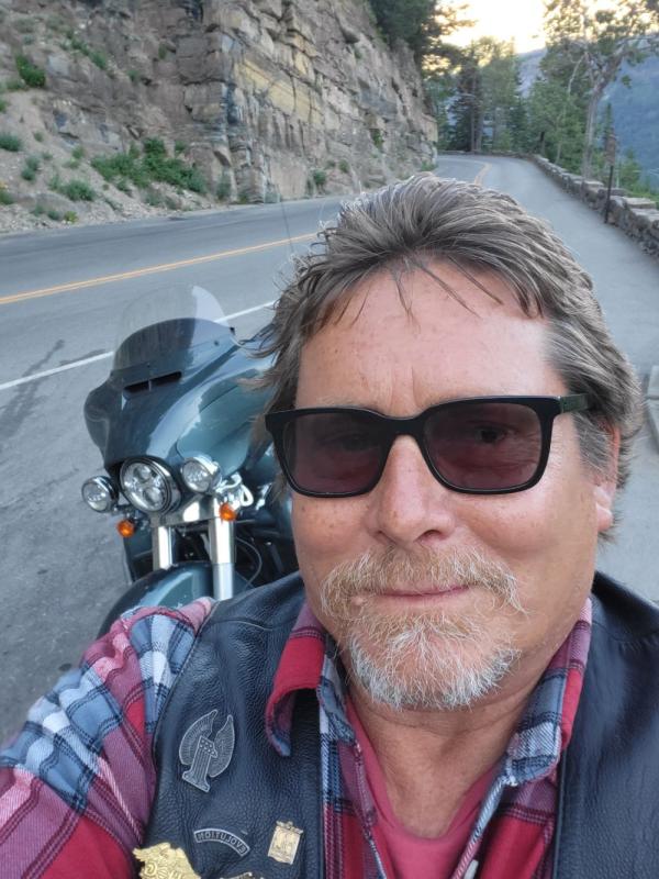 Man 66 in Redding, CA. m4m Sign: Leo Bako free online dating